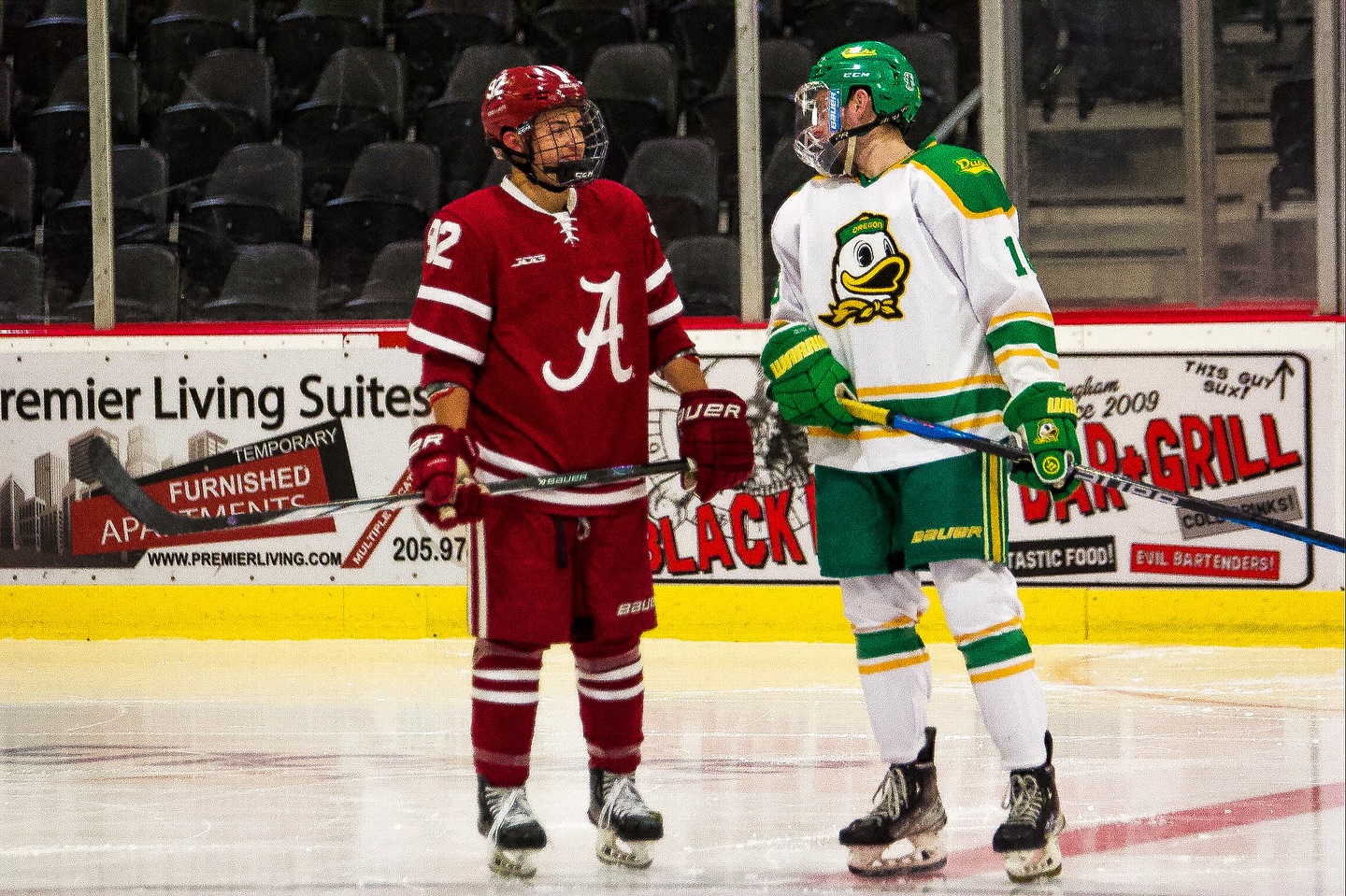 Oregon sweeps the Tide | American Collegiate Hockey Association (ACHA)